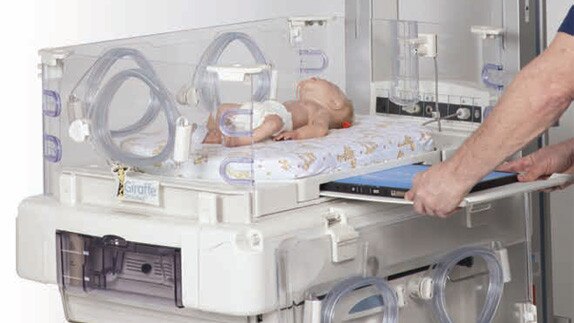 Giraffe OmniBed Carestation | GE Healthcare