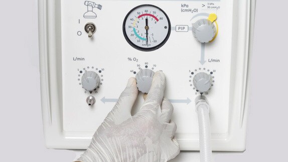 Giraffe Stand-alone Infant Resuscitation System | GE Healthcare | GE ...